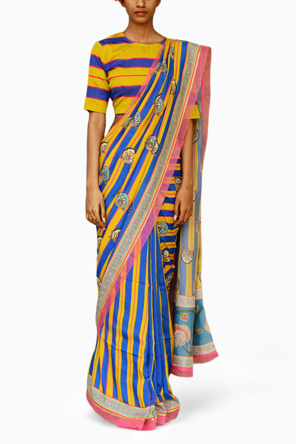 Buy Bindiya Saree by Swati Vijaivargie Online | The Sverve
