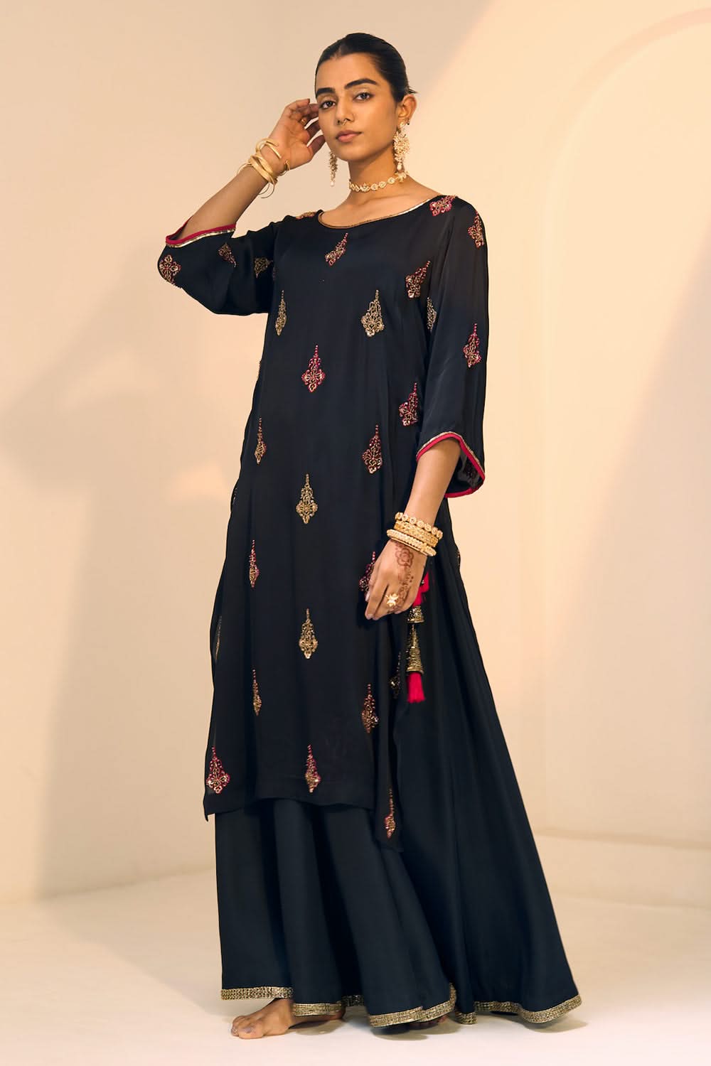 Black Chavi Kurta Set