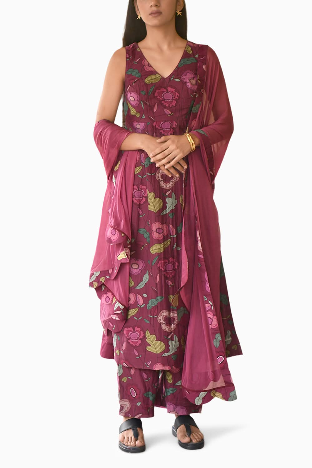 Buy Shiraz Flower Kurta Set by Taro India Online | The Sverve